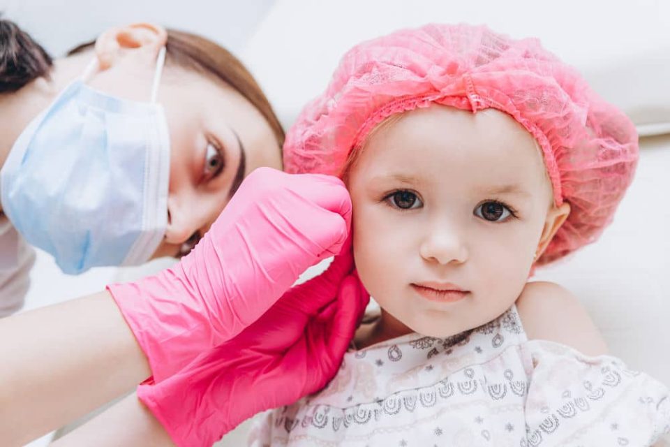Painless Children’s Ear Piercing: Parent's Top 3 Tips